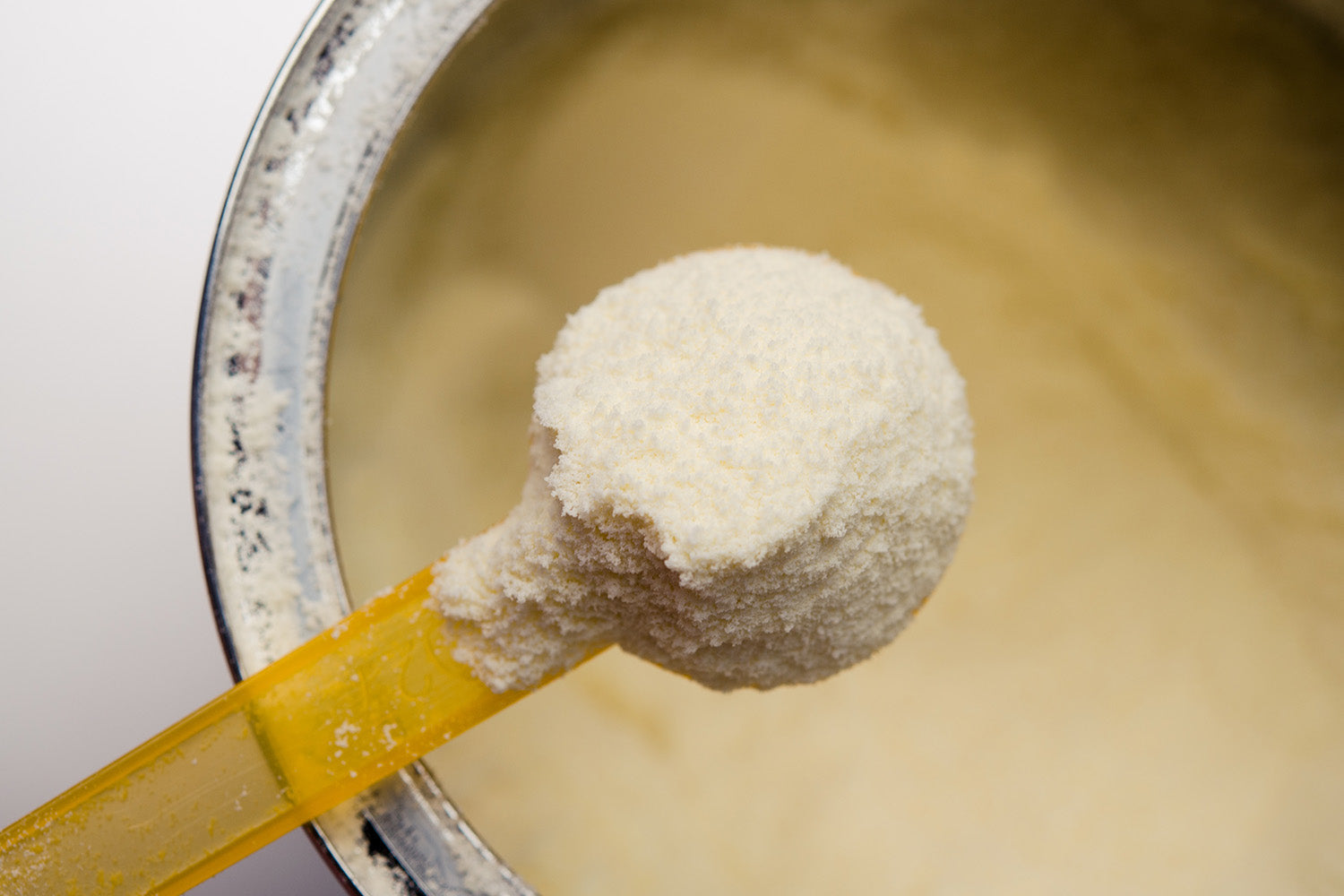 What Is Baby Formula Made From? Understanding Infant Formula Ingredien ...